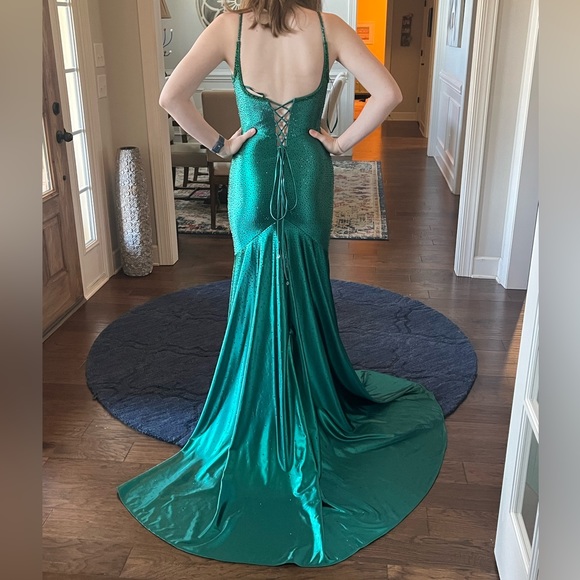 Mori Lee | Dresses | Morale Emerald Green Prompageant Dress | Poshmark
